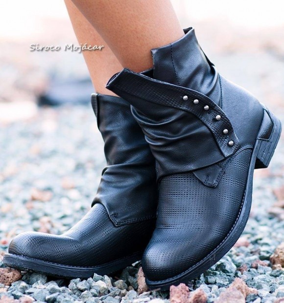 Botas de mujer baratas en tu tienda de calzado online - Siroco Mojacar