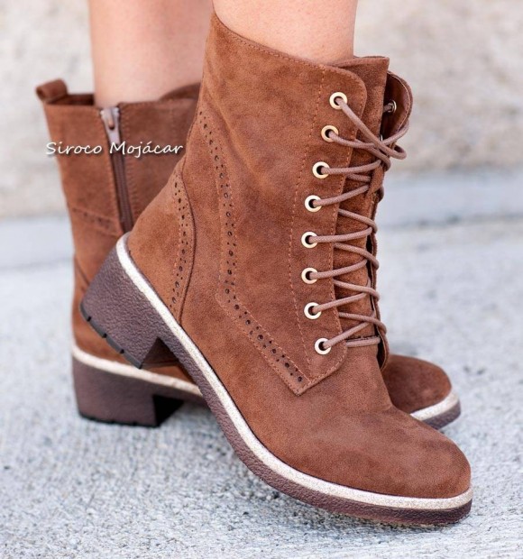 Botas de mujer baratas en tu tienda de calzado online - Siroco Mojacar