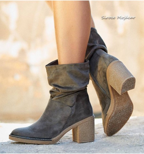 Botas de mujer baratas en tu tienda de calzado online - Siroco Mojacar